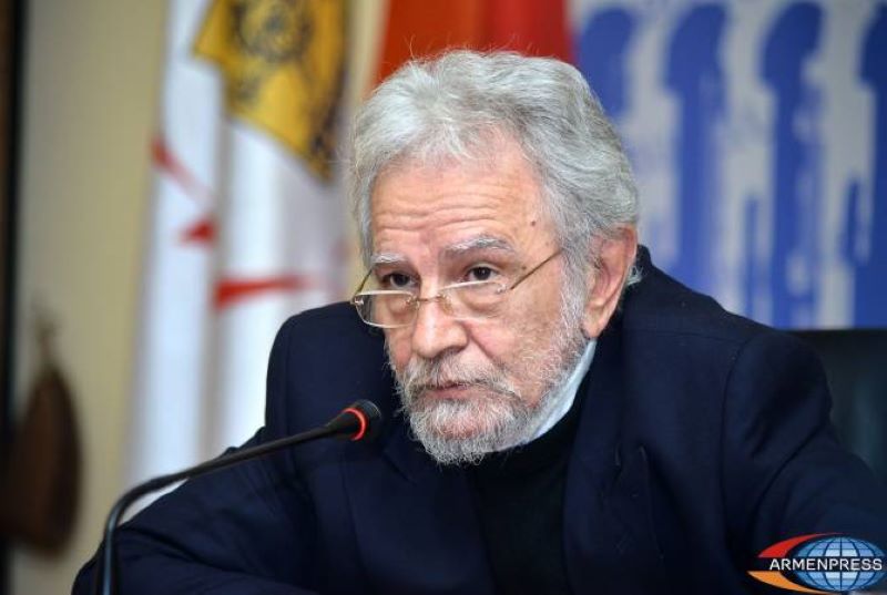 Երեւանի գլխաւոր ճարտարապետ Արթուր Մեսչեանը 17 օգոստոսէն պիտի հեռանայ իր ...